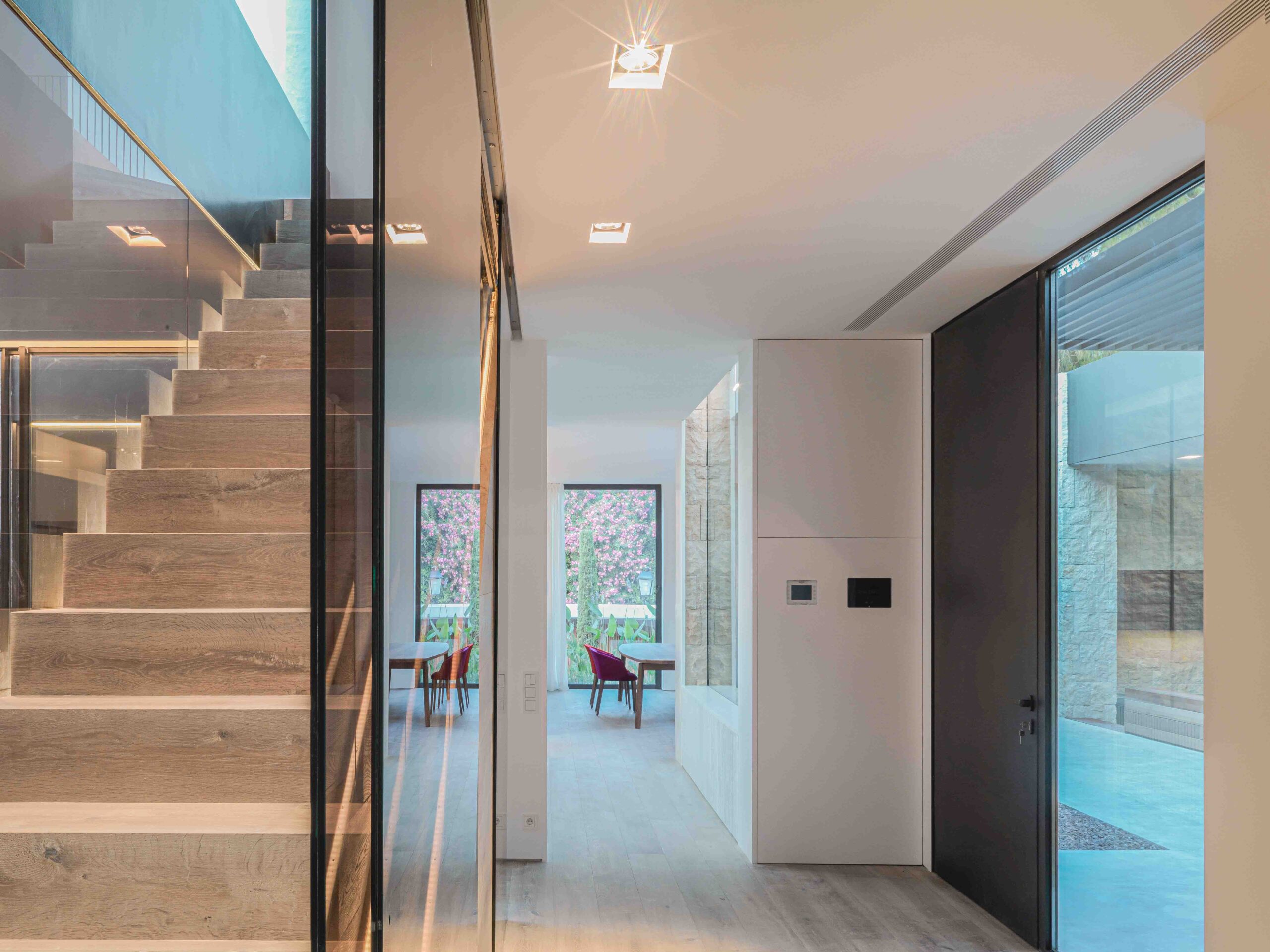 Briza 12 Plafondinbouw - Volledig Weggewerkt - Jaga